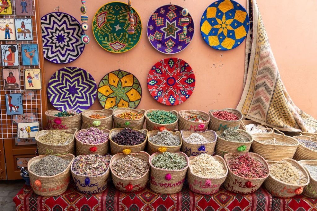 Scents, sights and spices: your guide to the markets of Marrakech - Aer ...
